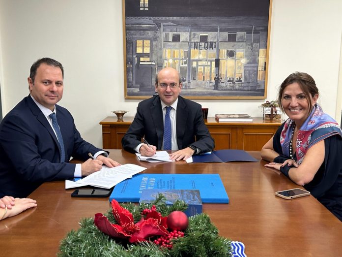 Μνημόνιο Συνεργασίας μεταξύ ΥΠΕΘΟ - ΤΑΙΠΕΔ για την προστασία και ...